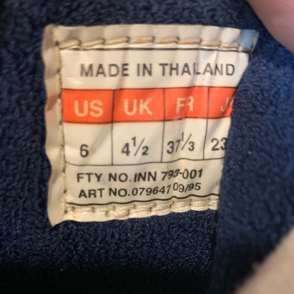 Vintage Adidas Sneakers 1995 - Gem